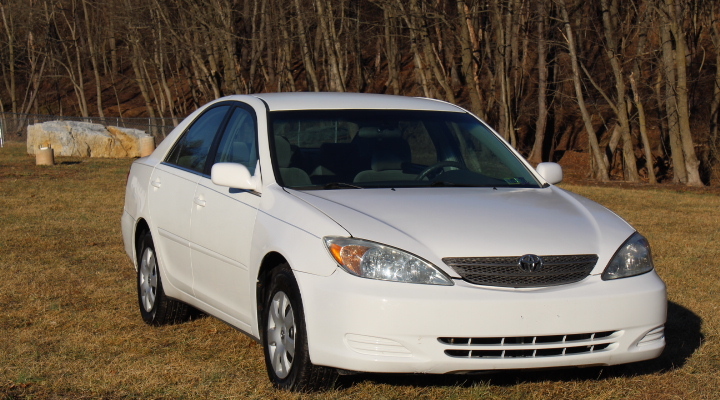 '06 Toyota Camry LE | R.I.C.E. Auctions