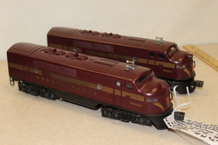 Pennsylvania 8970 & 8971 - Lionel Set | Large Lionel TRAIN Collection ...